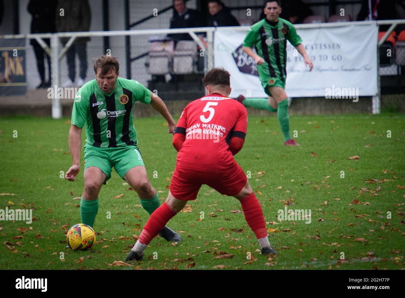 Highworth,England. 24 October 2020. The Pitching In Southern Football ...
