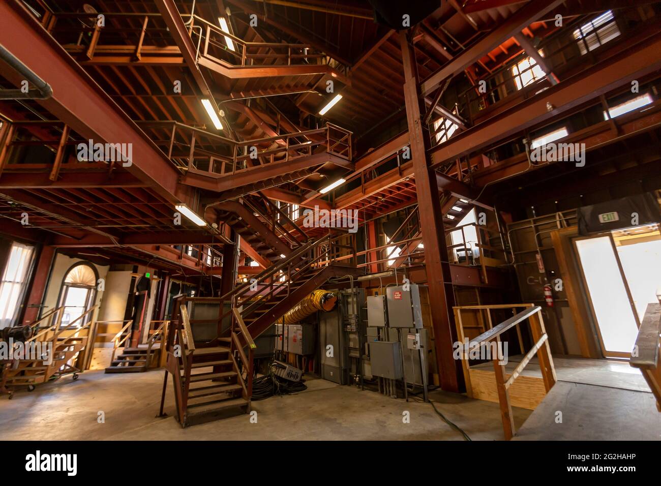 Studio Tour inside the Paramount Studios, Los Angeles, California, USA ...