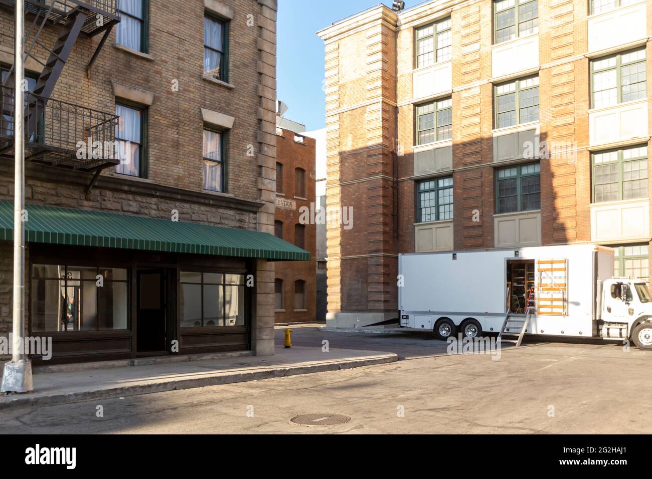 Studio Tour inside the Paramount Studios, Los Angeles, California, USA ...