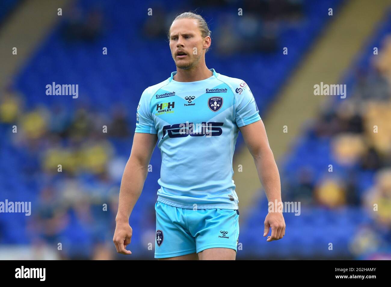 Wakefield trinity warm up hi-res stock photography and images - Alamy