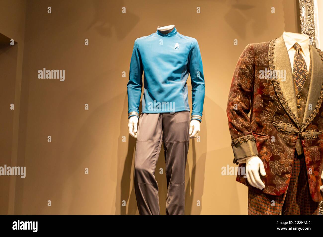 Studio Tour inside the Paramount Studios, Los Angeles, California, USA ...