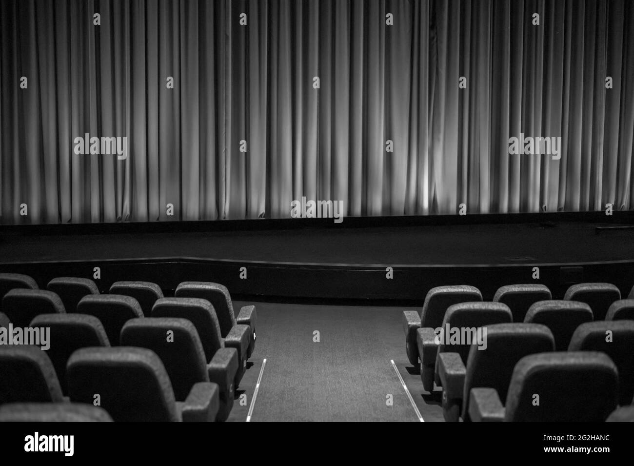 Studio Tour inside the Paramount Studios, Los Angeles, California, USA ...