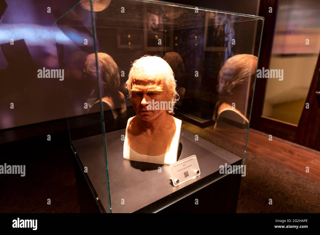 Studio Tour inside the Paramount Studios, Los Angeles, California, USA ...