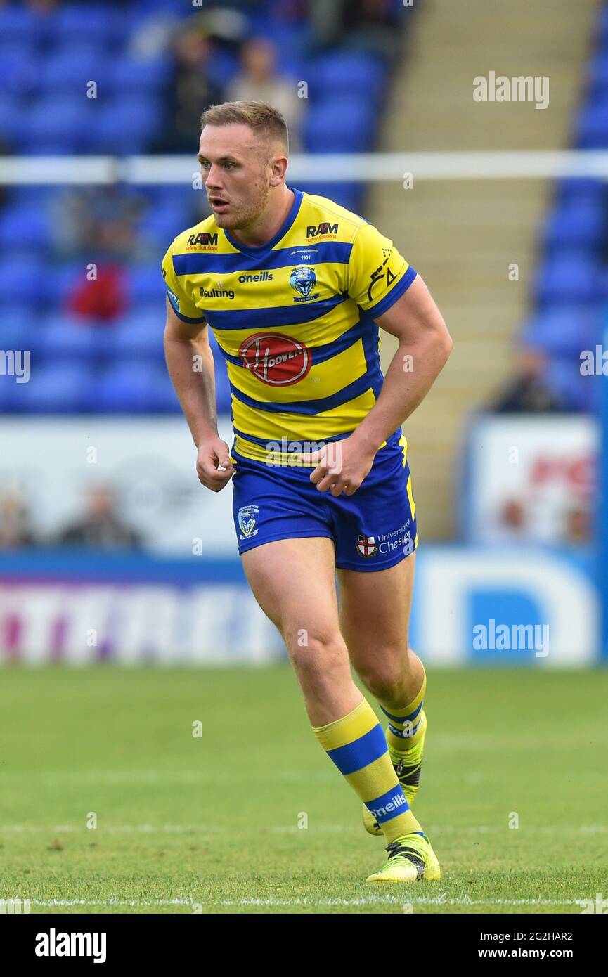 Ben Currie (11) of Warrington Wolves during the game Stock Photo - Alamy