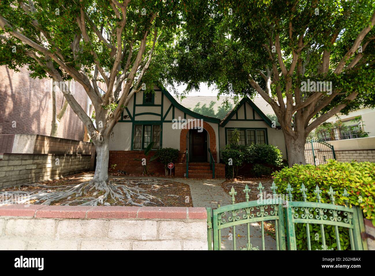 Melrose Avenue in Los Angeles, often known by its initials L.A., is the ...