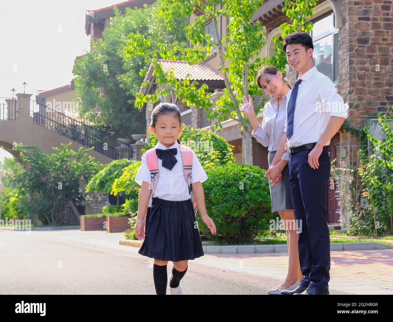 Parents child school wave hi-res stock photography and images - Alamy