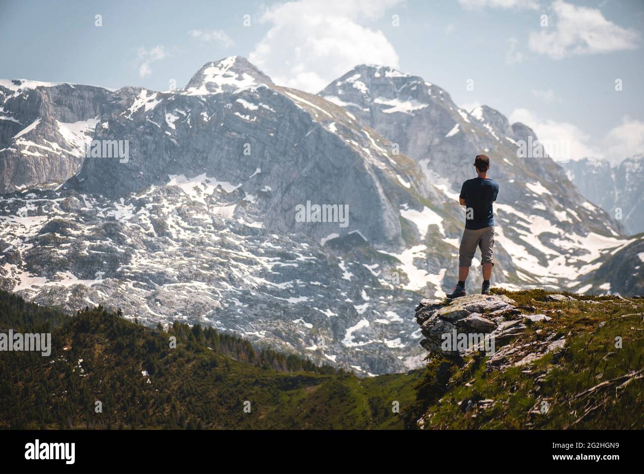 Individual tourism hi-res stock photography and images - Alamy