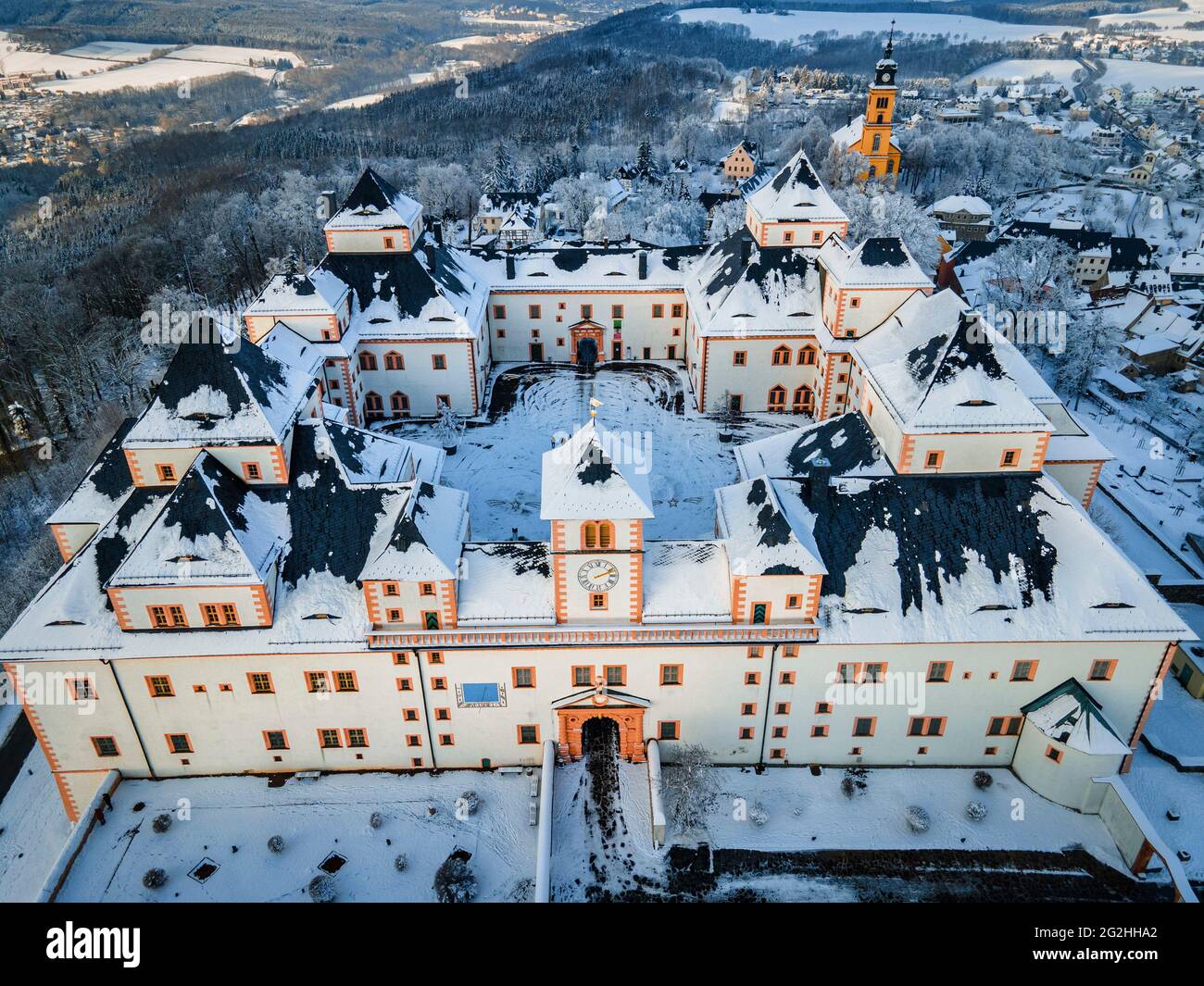 Hamlets castle hi-res stock photography and images - Alamy