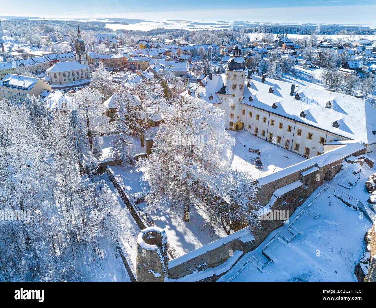 Castle ruins and Frauenstein Castle Stock Photo - Alamy