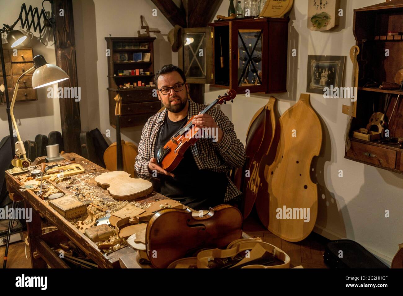 World musical instrument hi-res stock photography and images - Alamy