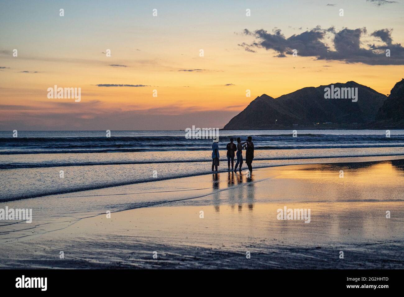Mahia beach hi-res stock photography and images - Alamy