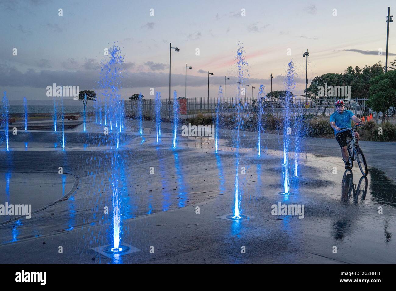 Marine Parade Napier, Hawke's Bay Province, North Island, New Zealand ...