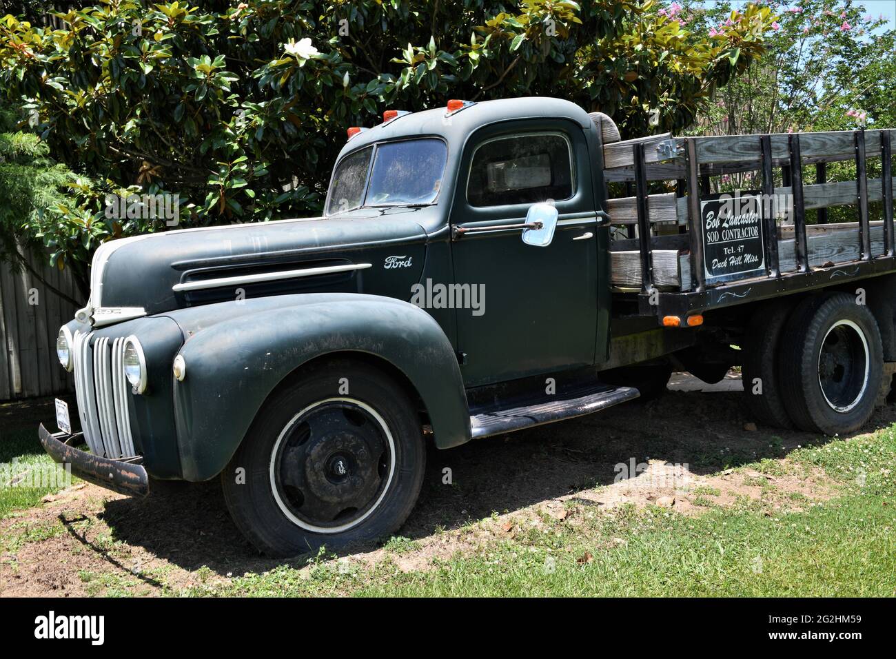 Antique Ford truck Stock Photo - Alamy