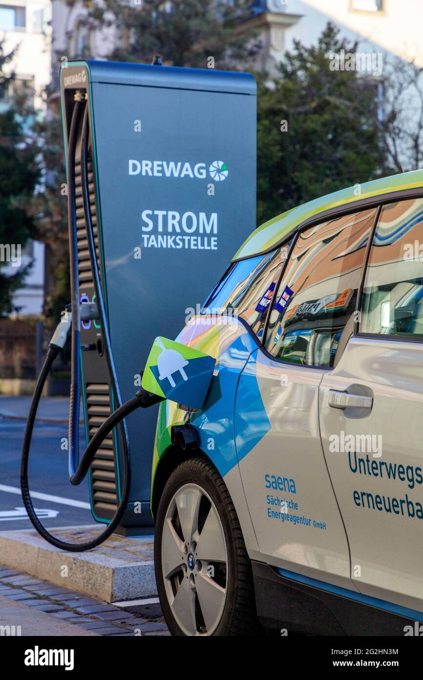 Ccs charging station hi-res stock photography and images - Alamy