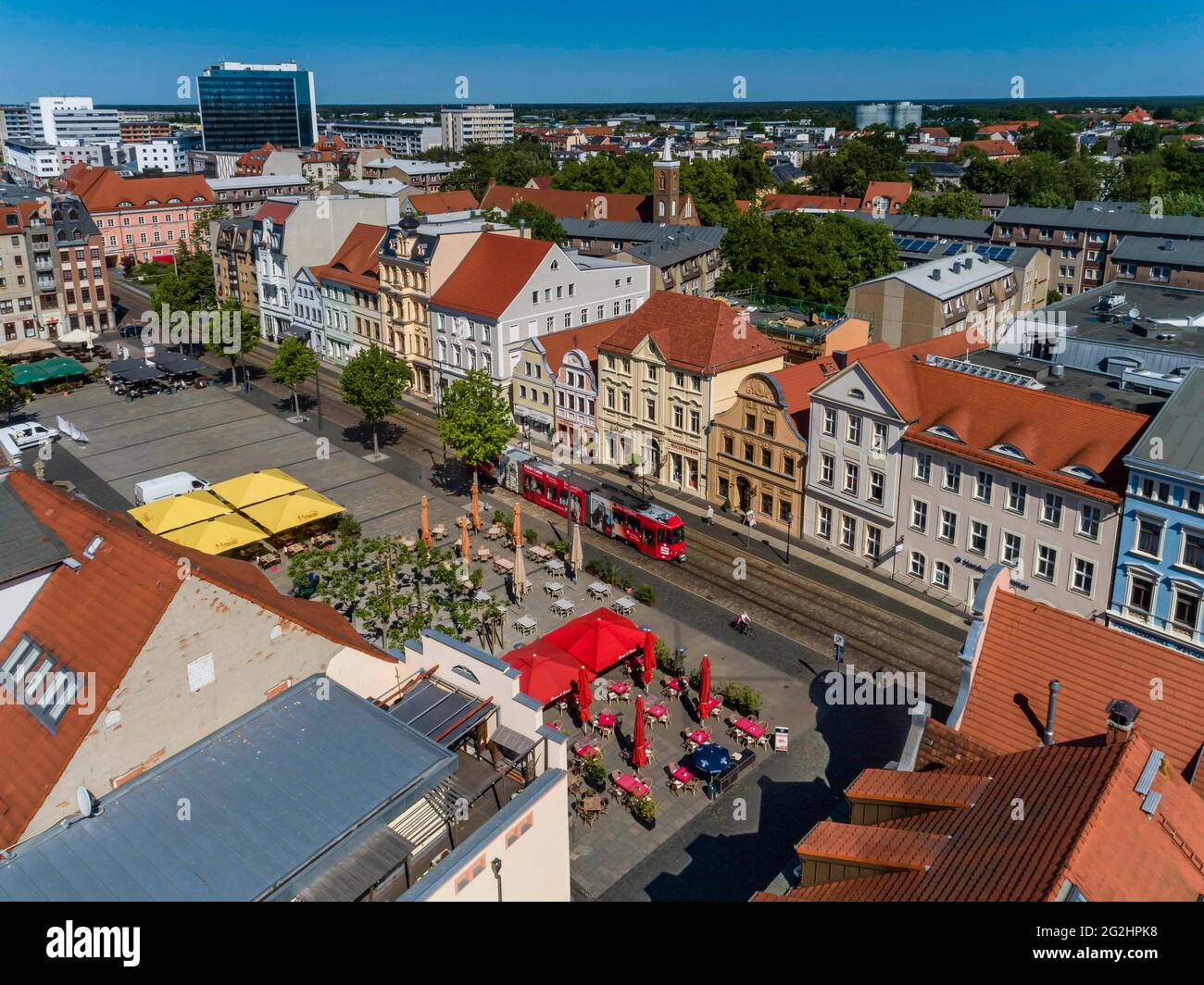 The Cottbus Altmarkt forms an impressive ensemble due to its cohesion ...