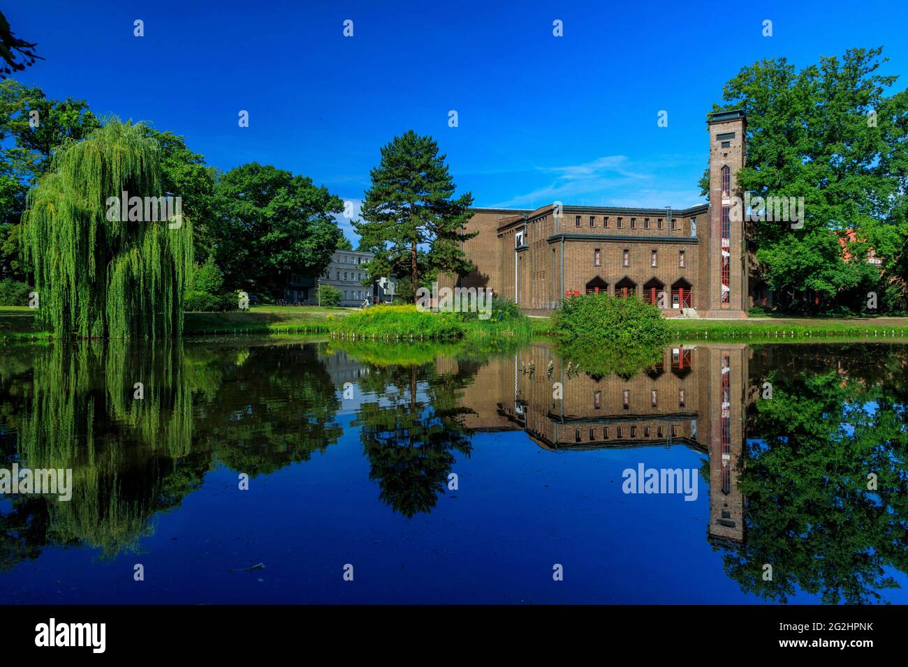 Art Museum Dieselkraftwerk (dkw) Cottbus Stock Photo - Alamy