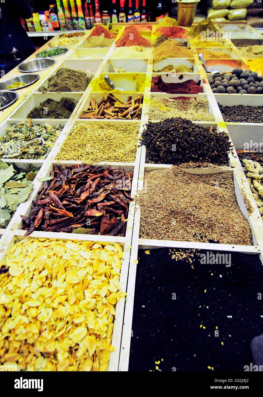 A colorful spice shop in the old city of Jerusalem Stock Photo - Alamy
