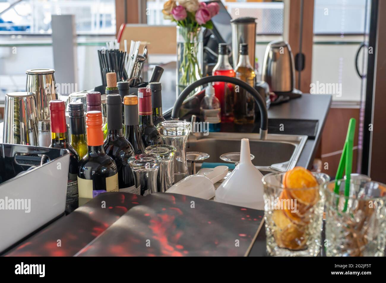 Cruise ship interior hi-res stock photography and images - Alamy