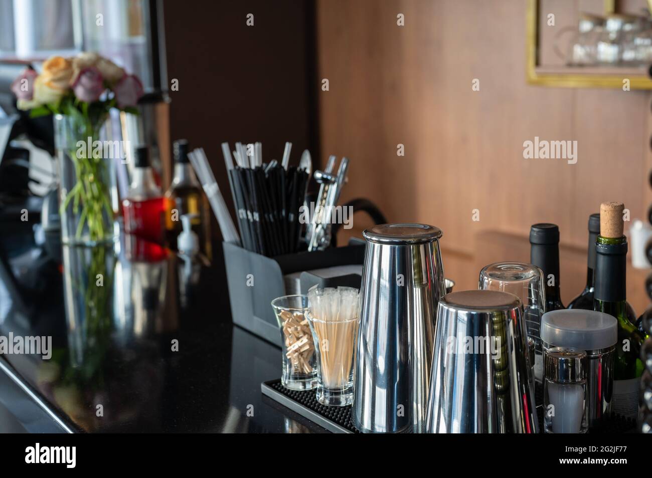 Cruise ship interior hi-res stock photography and images - Alamy