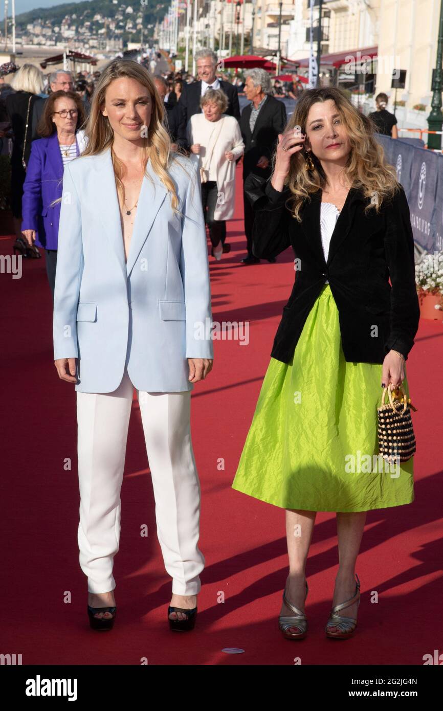 Danielle arbid hi-res stock photography and images - Alamy