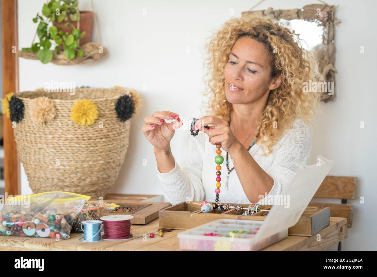 Woman doing diy hi-res stock photography and images - Alamy
