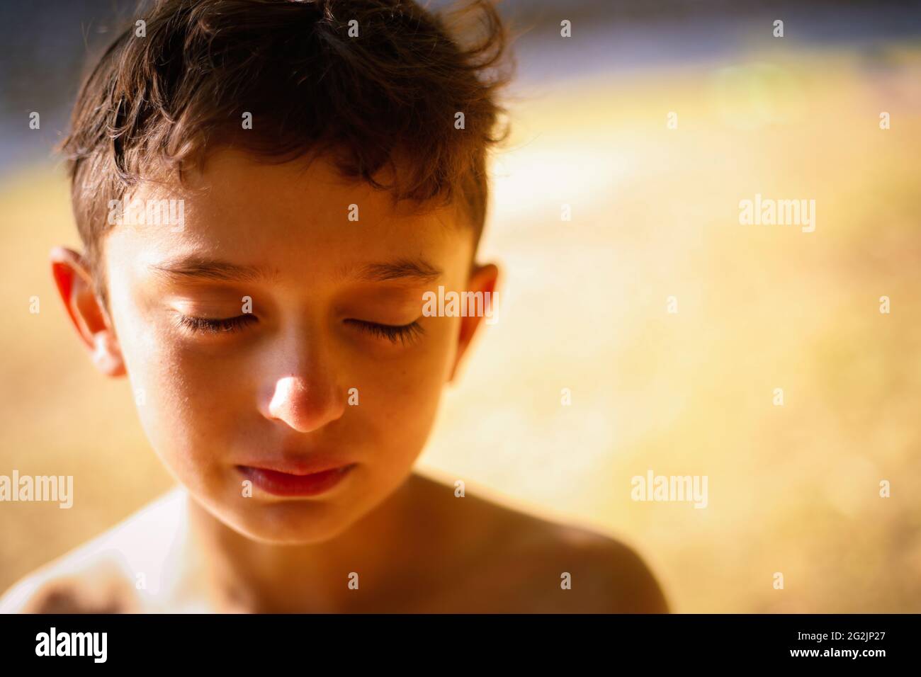 Closing eyes hi-res stock photography and images - Alamy