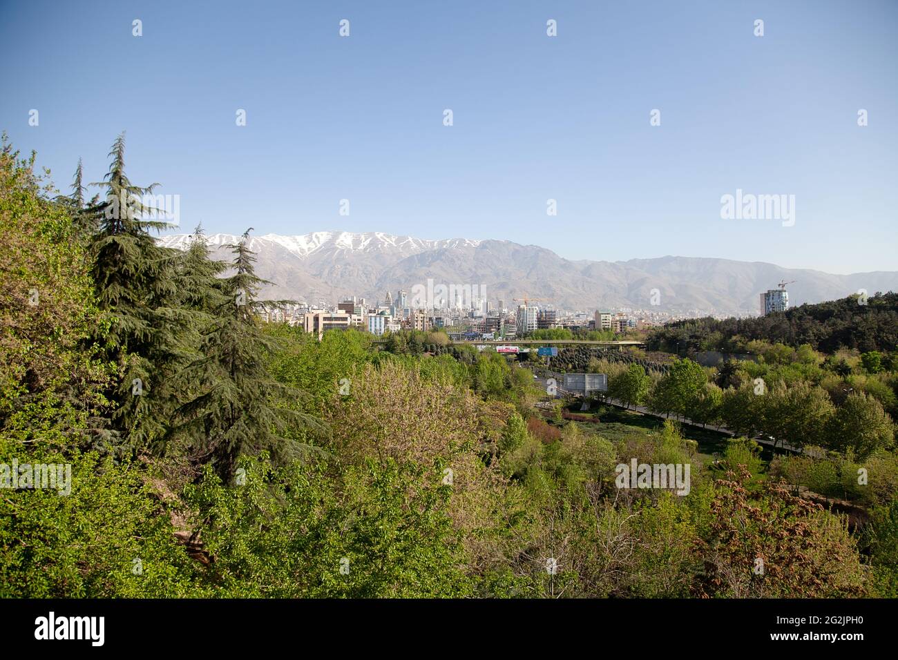 Teheran street view hi-res stock photography and images - Alamy
