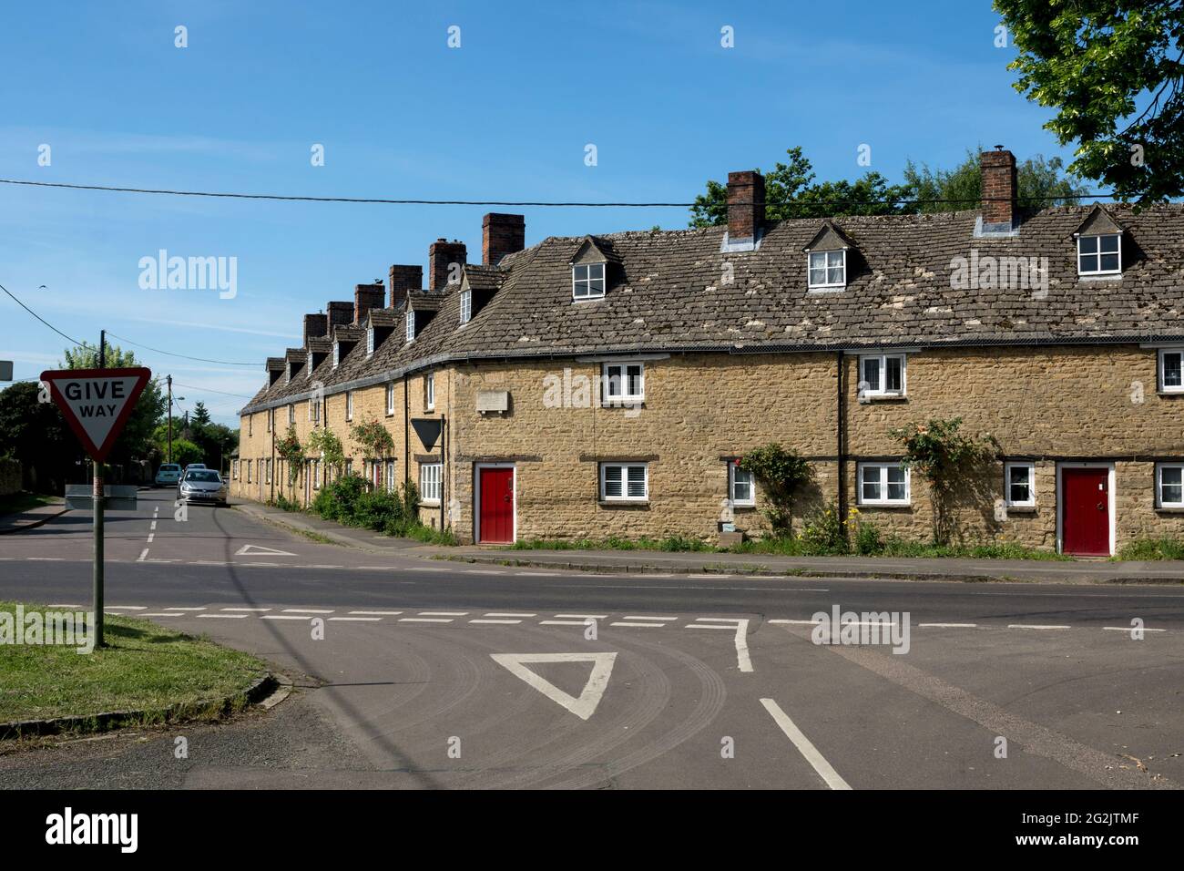 Bletchingdon village, Oxfordshire, England, UK Stock Photo - Alamy