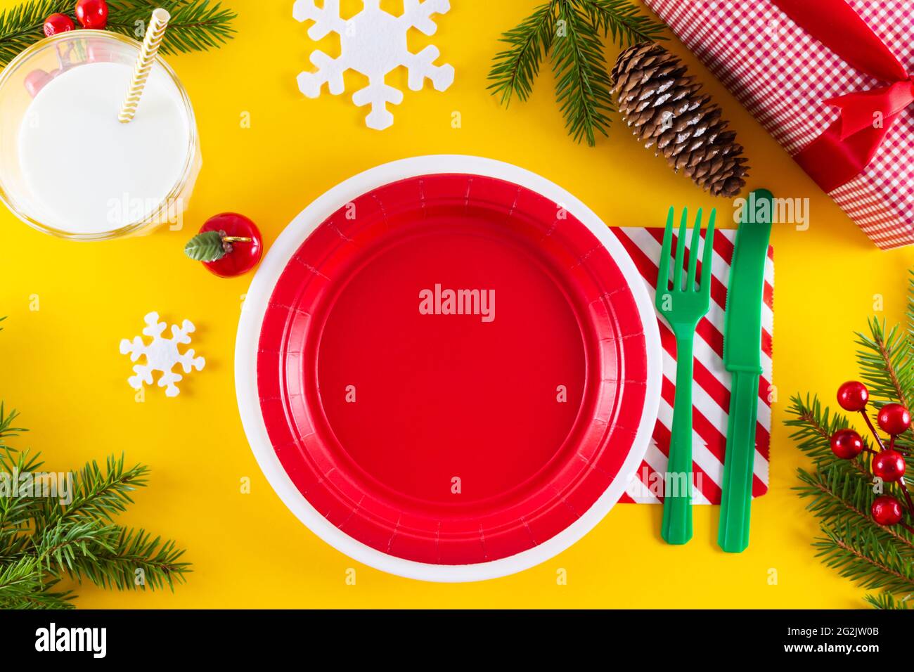 Empty dish christmas hi-res stock photography and images - Alamy