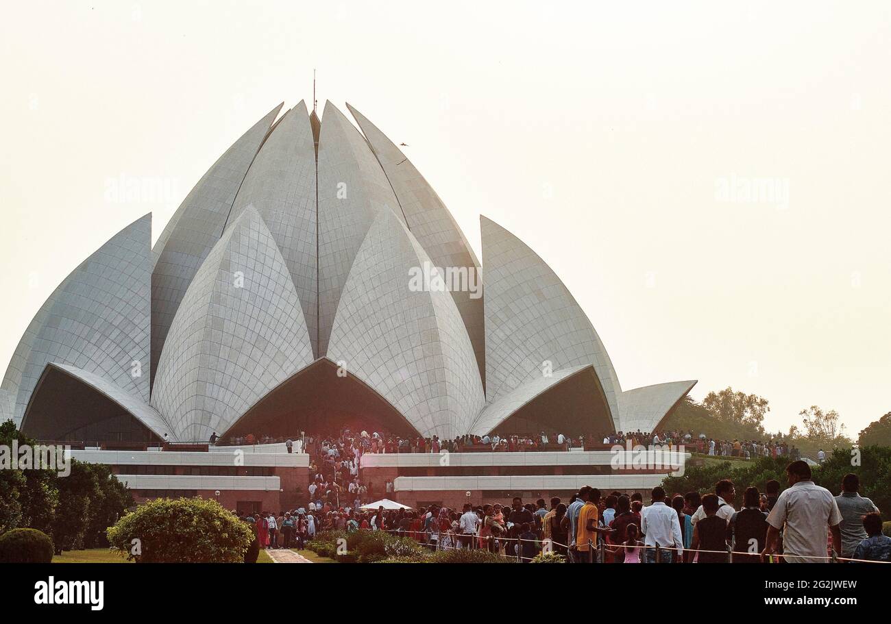 Indian people standing in queue hi-res stock photography and images - Alamy