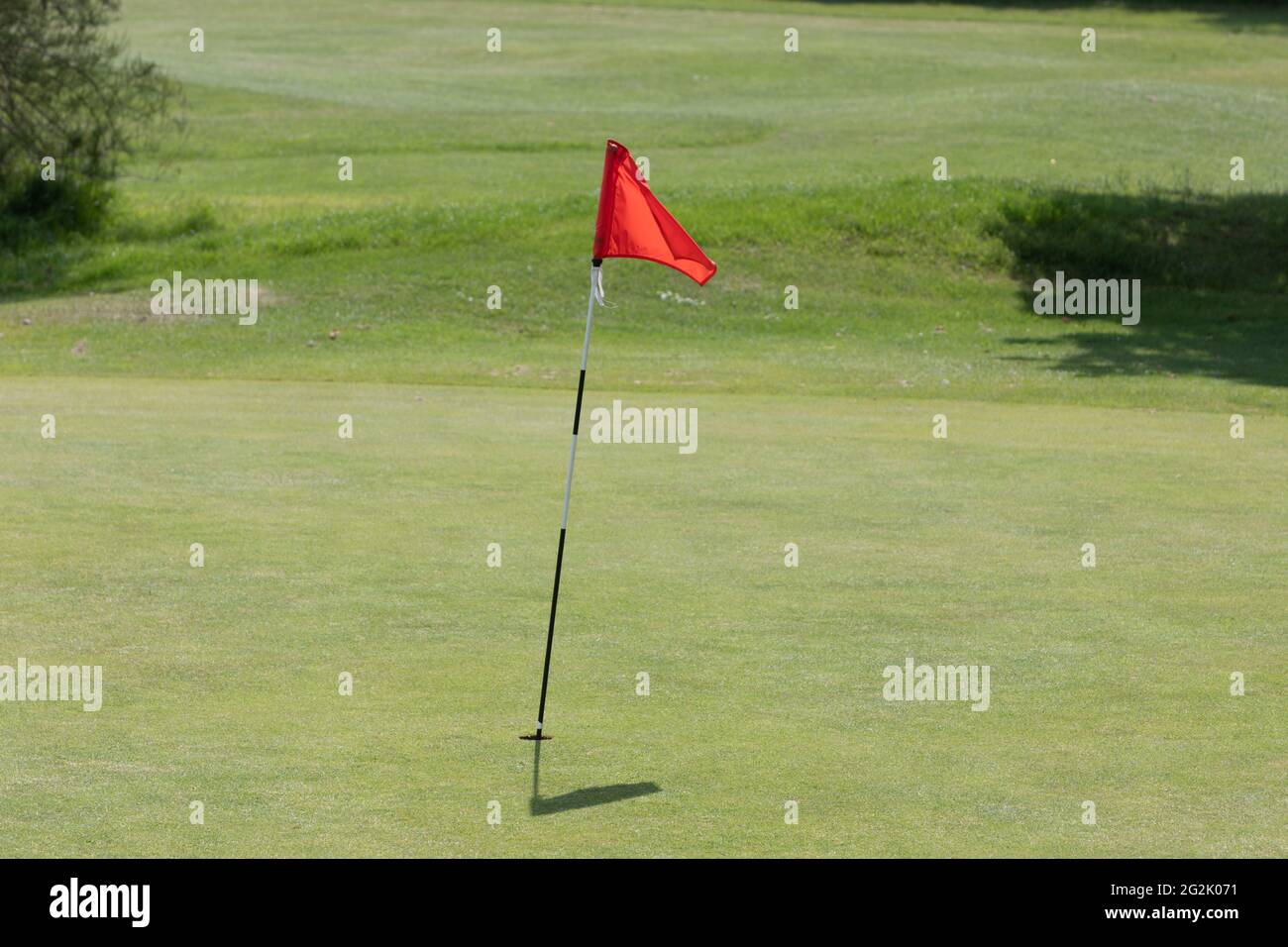 Shadow of golf flag hi-res stock photography and images - Alamy