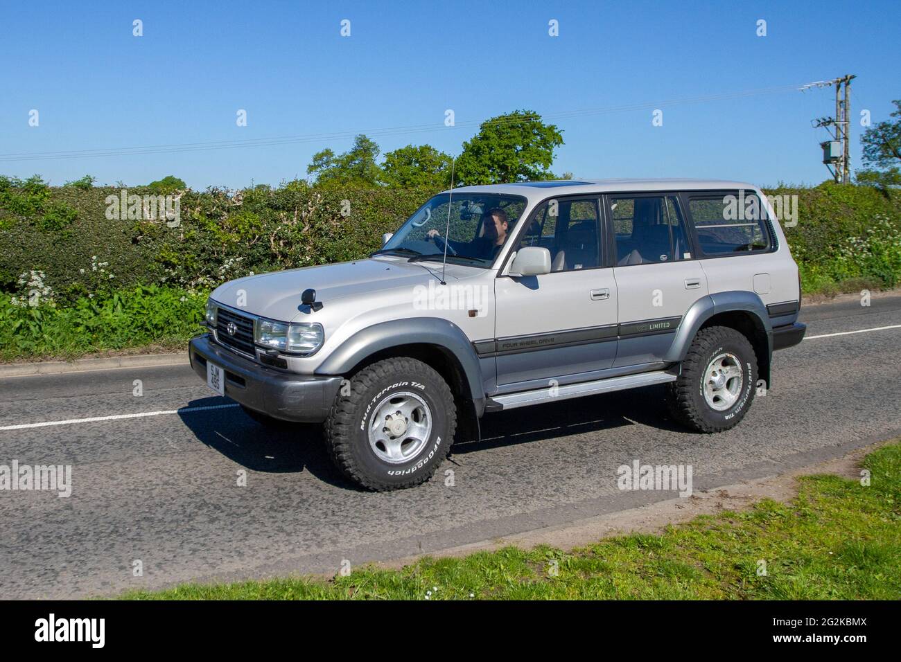 Toyota landcruiser 1990s hi-res stock photography and images - Alamy