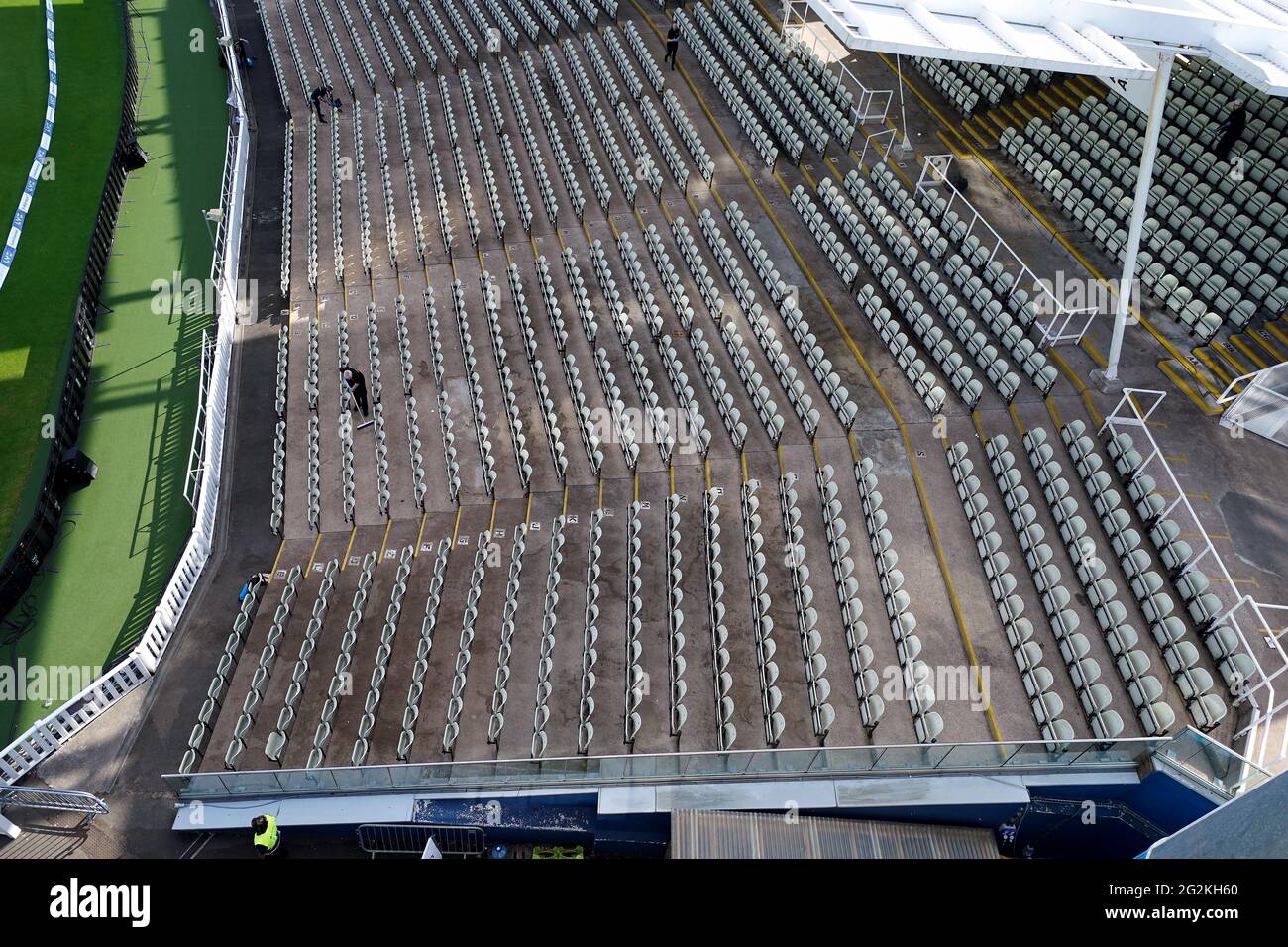 Empty seats at edgbaston hi-res stock photography and images - Alamy