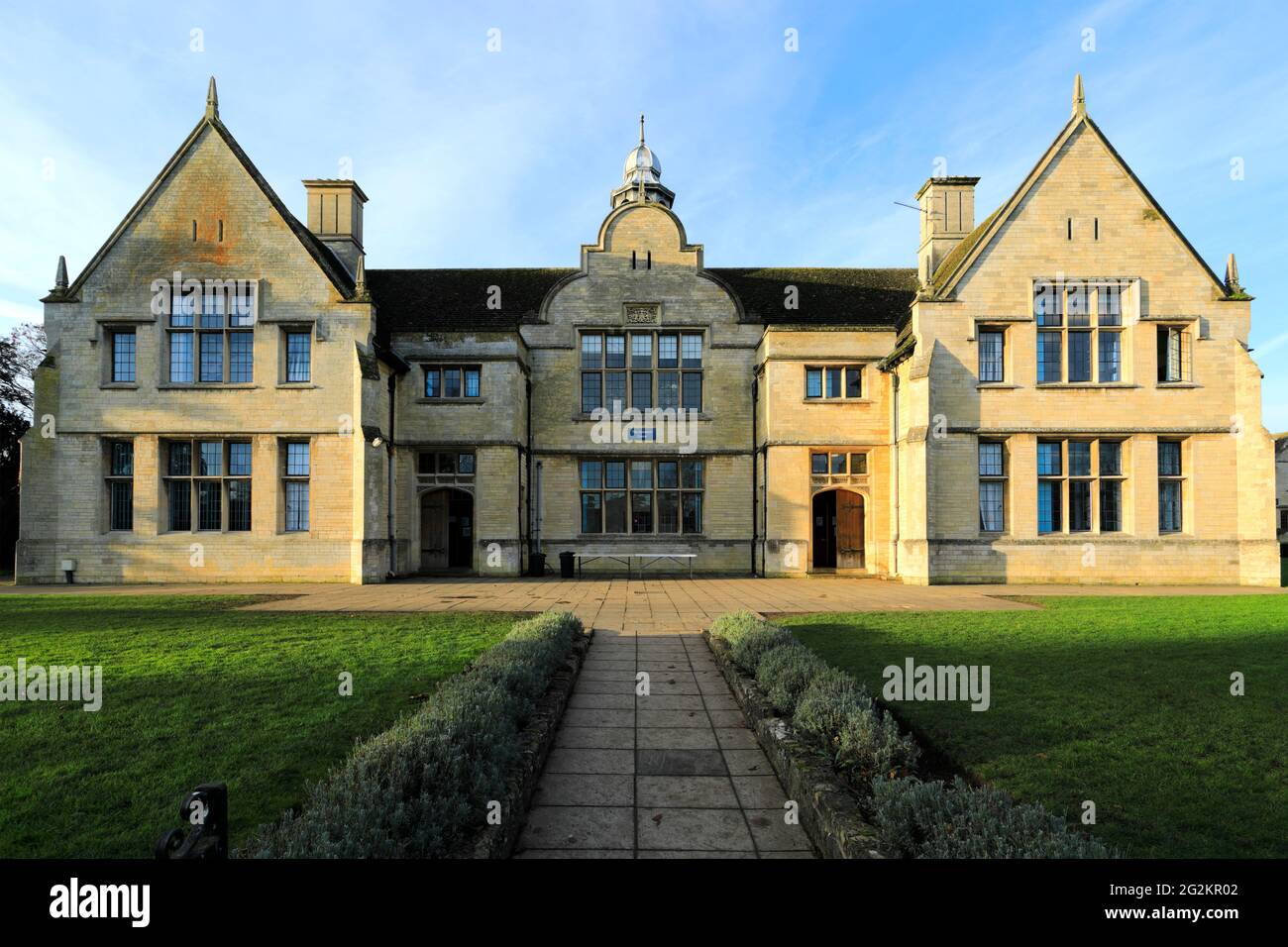 Oundle school gardens hi-res stock photography and images - Alamy