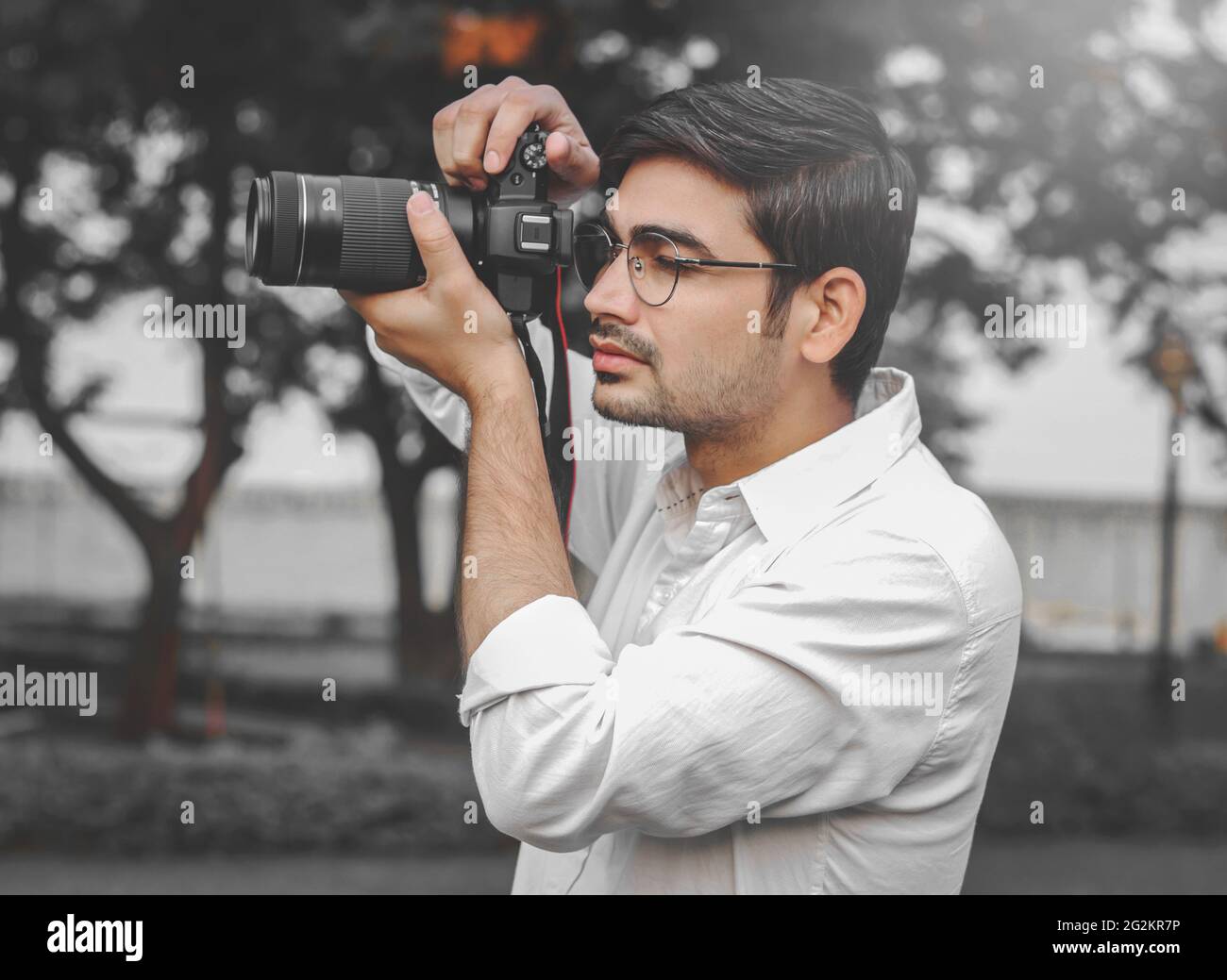 Indian teenager boy portrait hi-res stock photography and images - Alamy