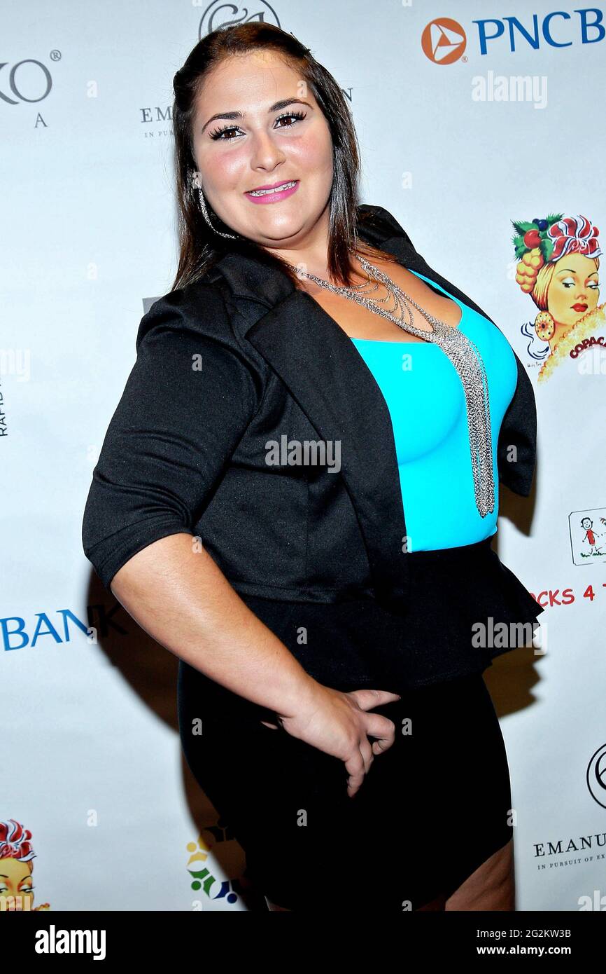 Angelina favuzza hi-res stock photography and images - Alamy