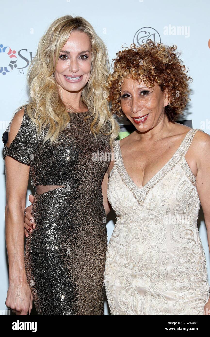 Liz armstrong hi-res stock photography and images - Alamy