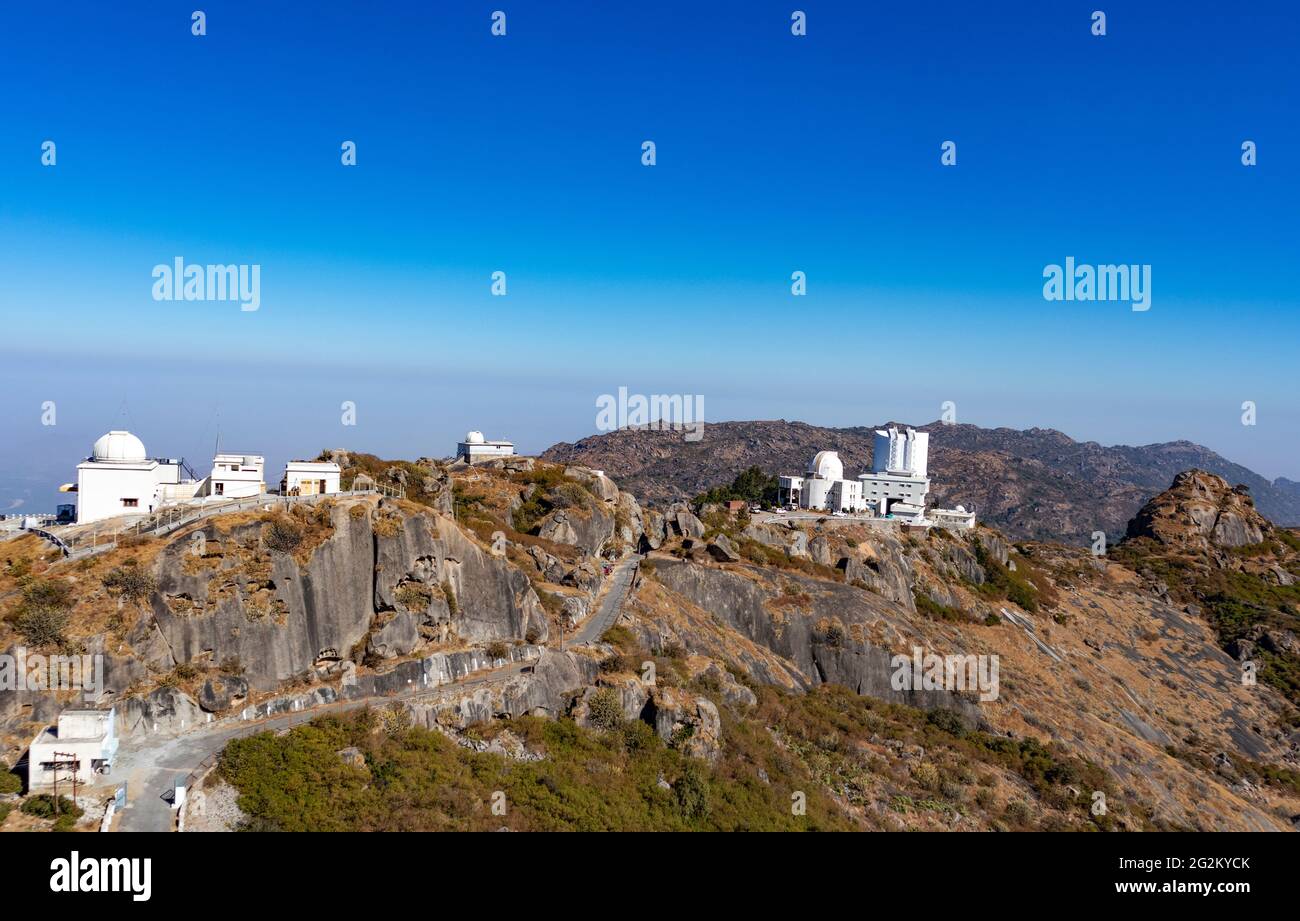 Guru shikhar peak hi-res stock photography and images - Alamy