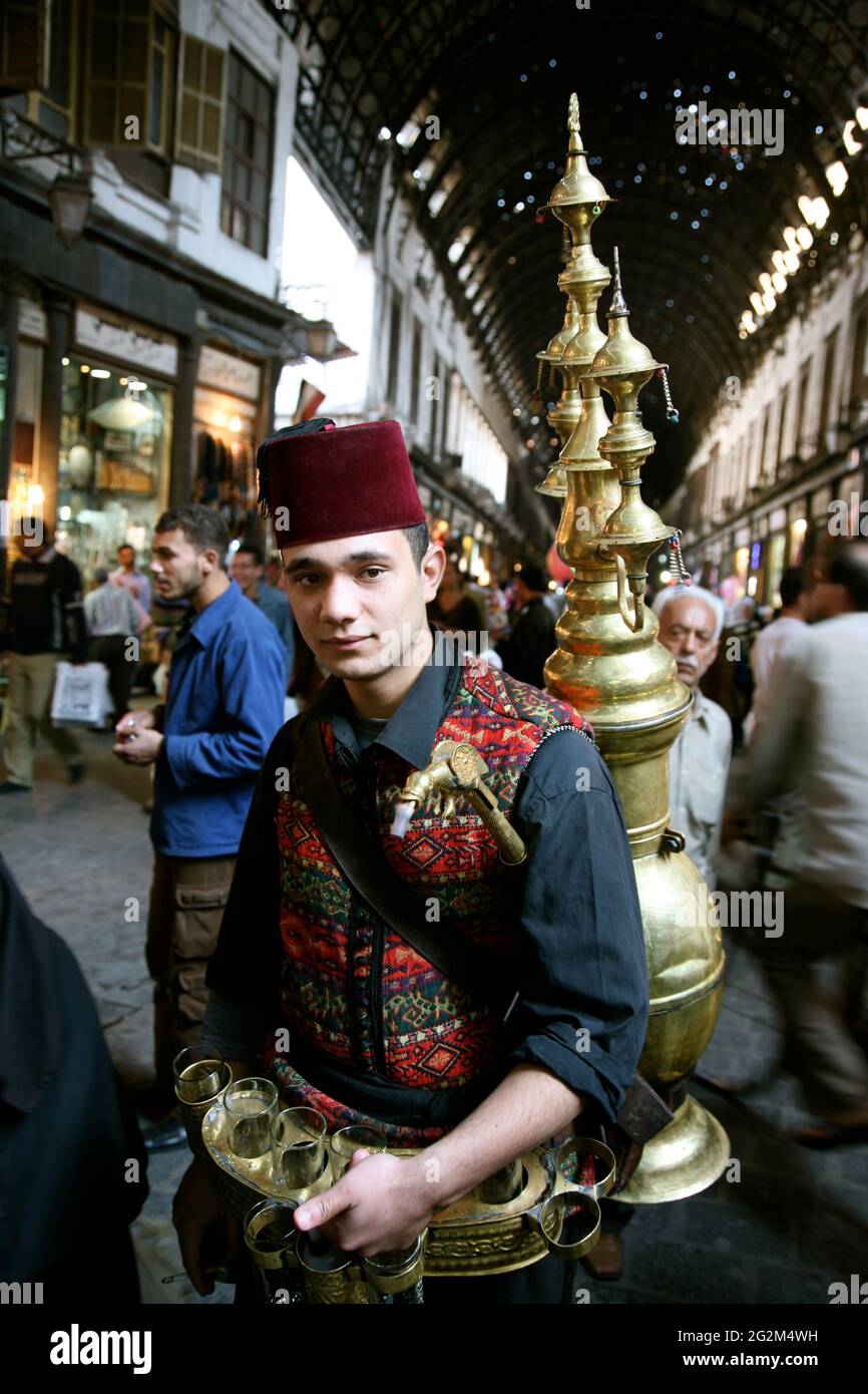 Syrian culture hi-res stock photography and images - Alamy