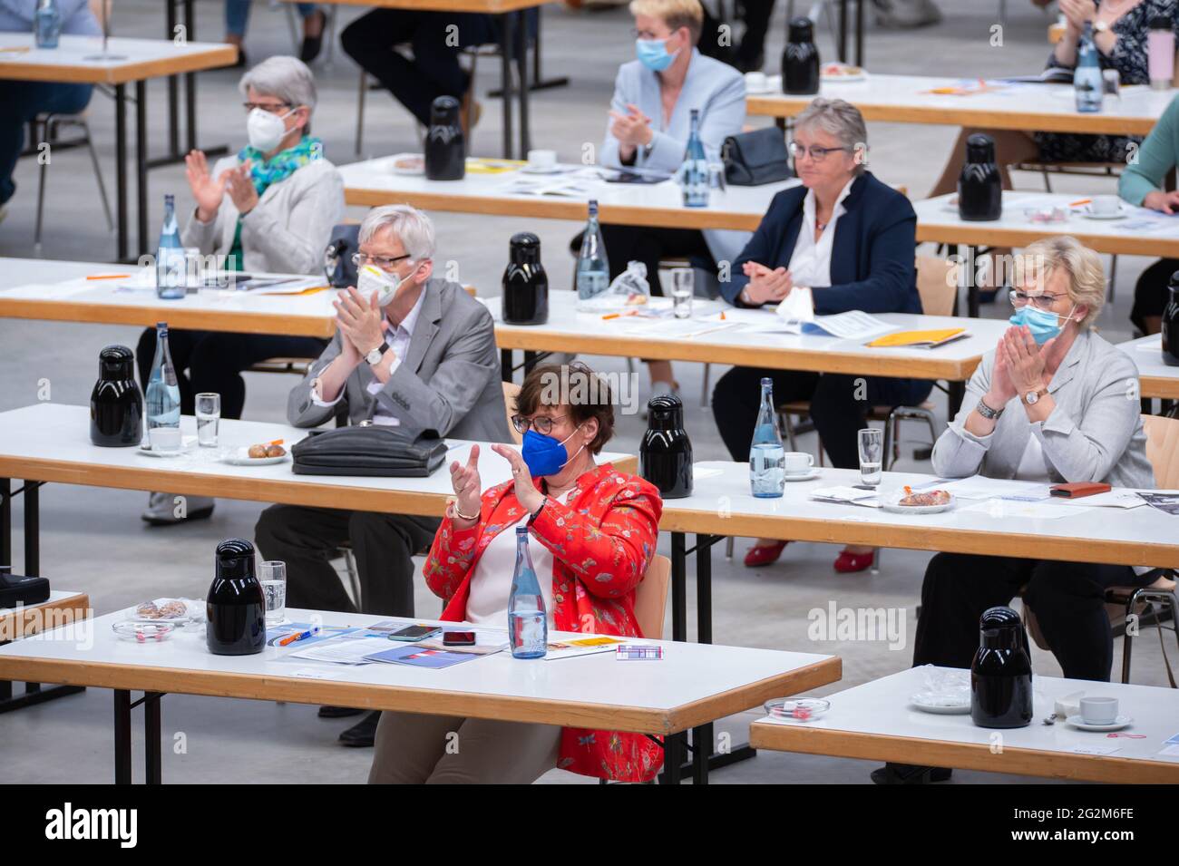 12 June 2021, Schleswig-Holstein, Neumünster: CDU members applaud ...