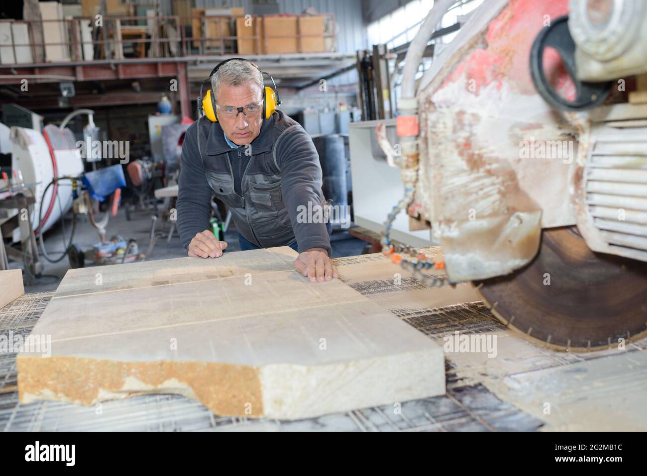 Granite quarry worker hi-res stock photography and images - Alamy