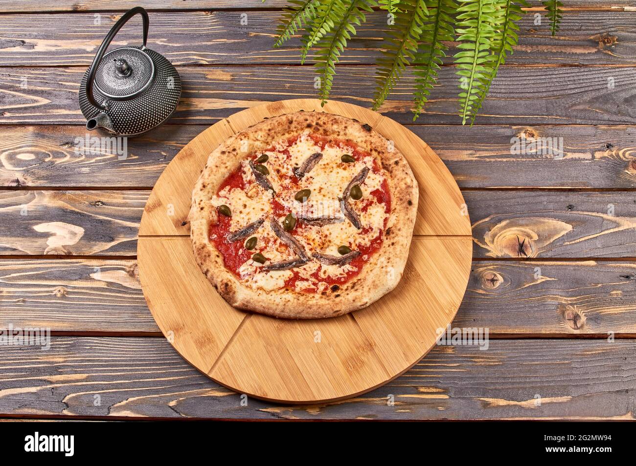 Pizza stand hi-res stock photography and images - Alamy