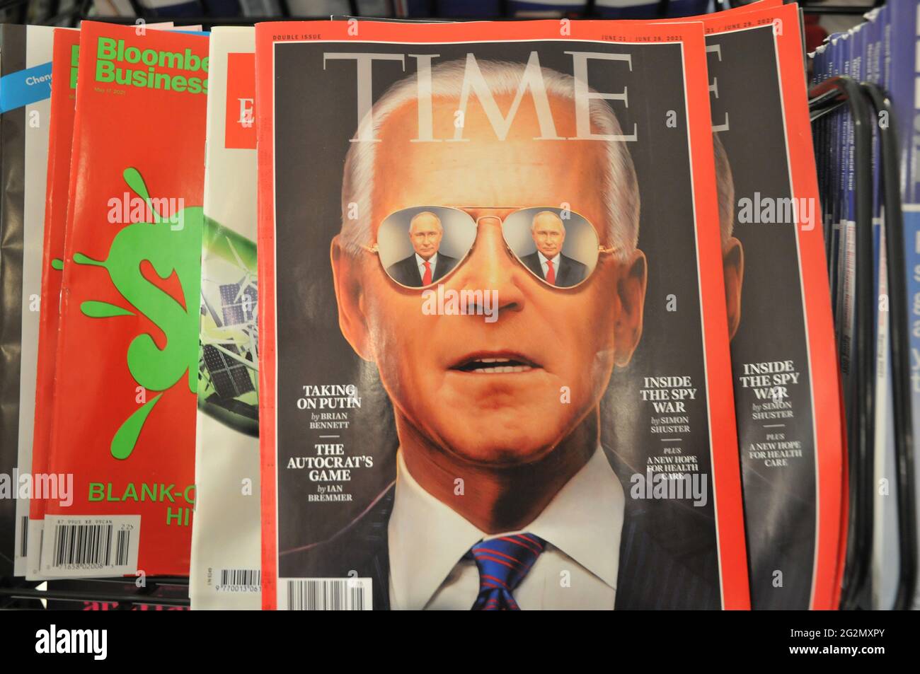 Mes stand hi-res stock photography and images - Alamy