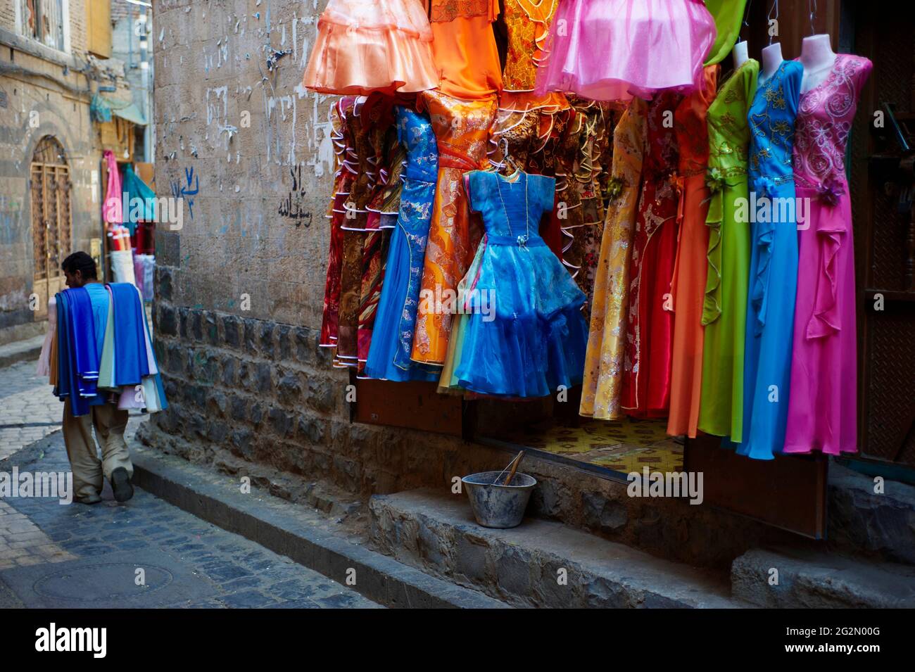 Souk of the old town hi-res stock photography and images - Alamy