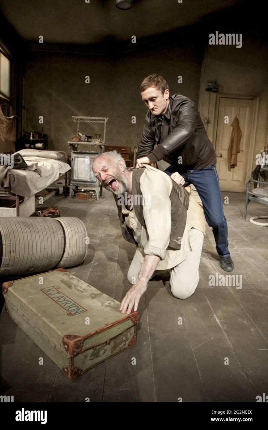 l-r: Jonathan Pryce (Davies), Tom Brooke (Mick) in THE CARETAKER by ...