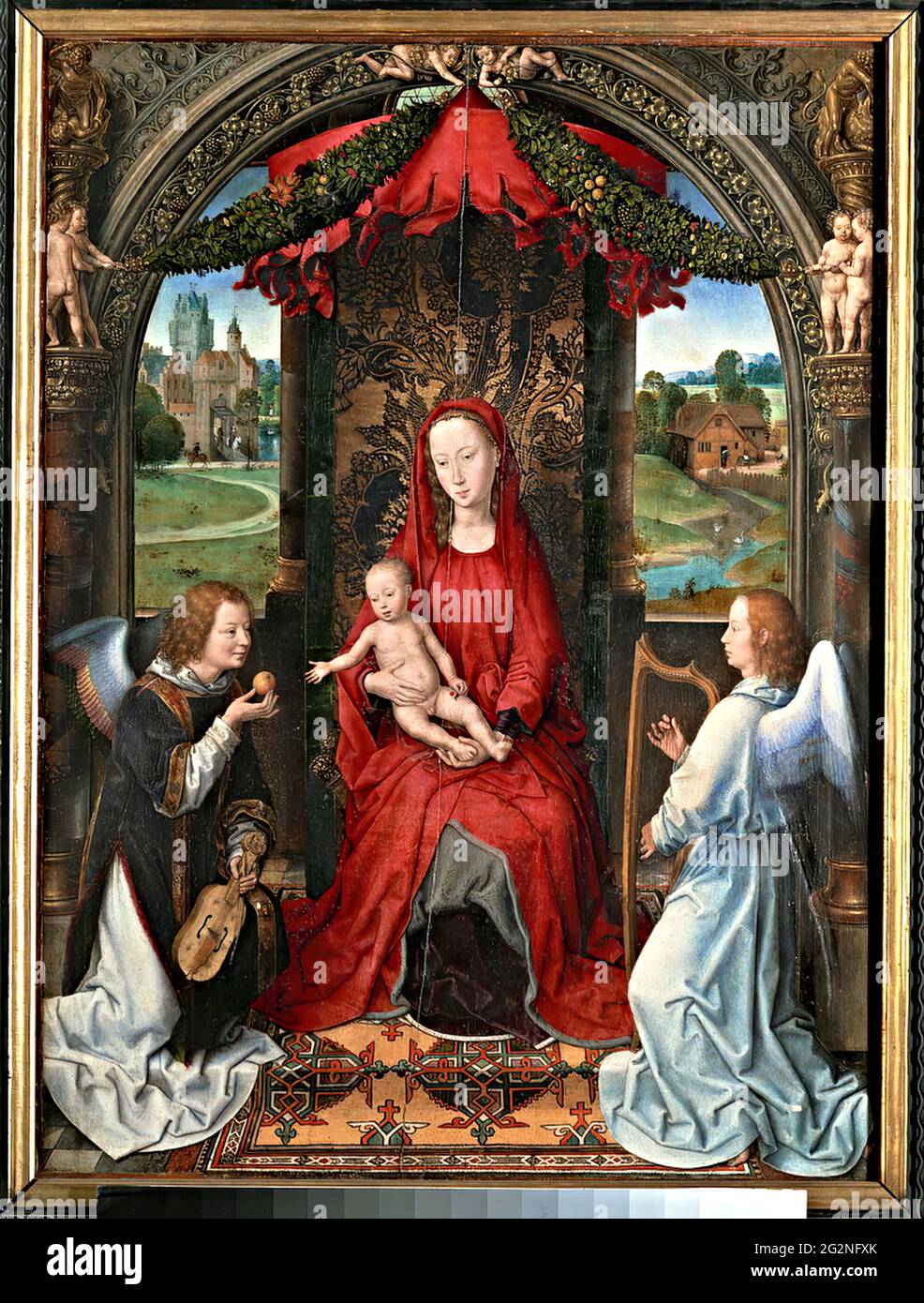 Hans Memling - Madonna and Child with Two Angels Stock Photo - Alamy