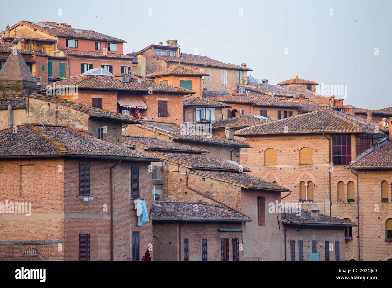 Siena buildings hi-res stock photography and images - Alamy