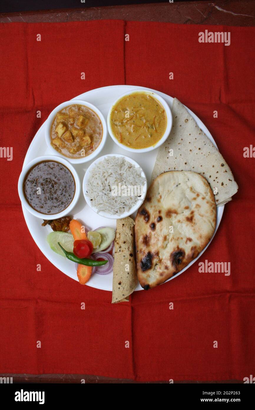 Multiple food items hi-res stock photography and images - Alamy