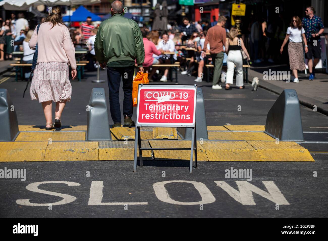 Lifting of government restrictions hi-res stock photography and images ...