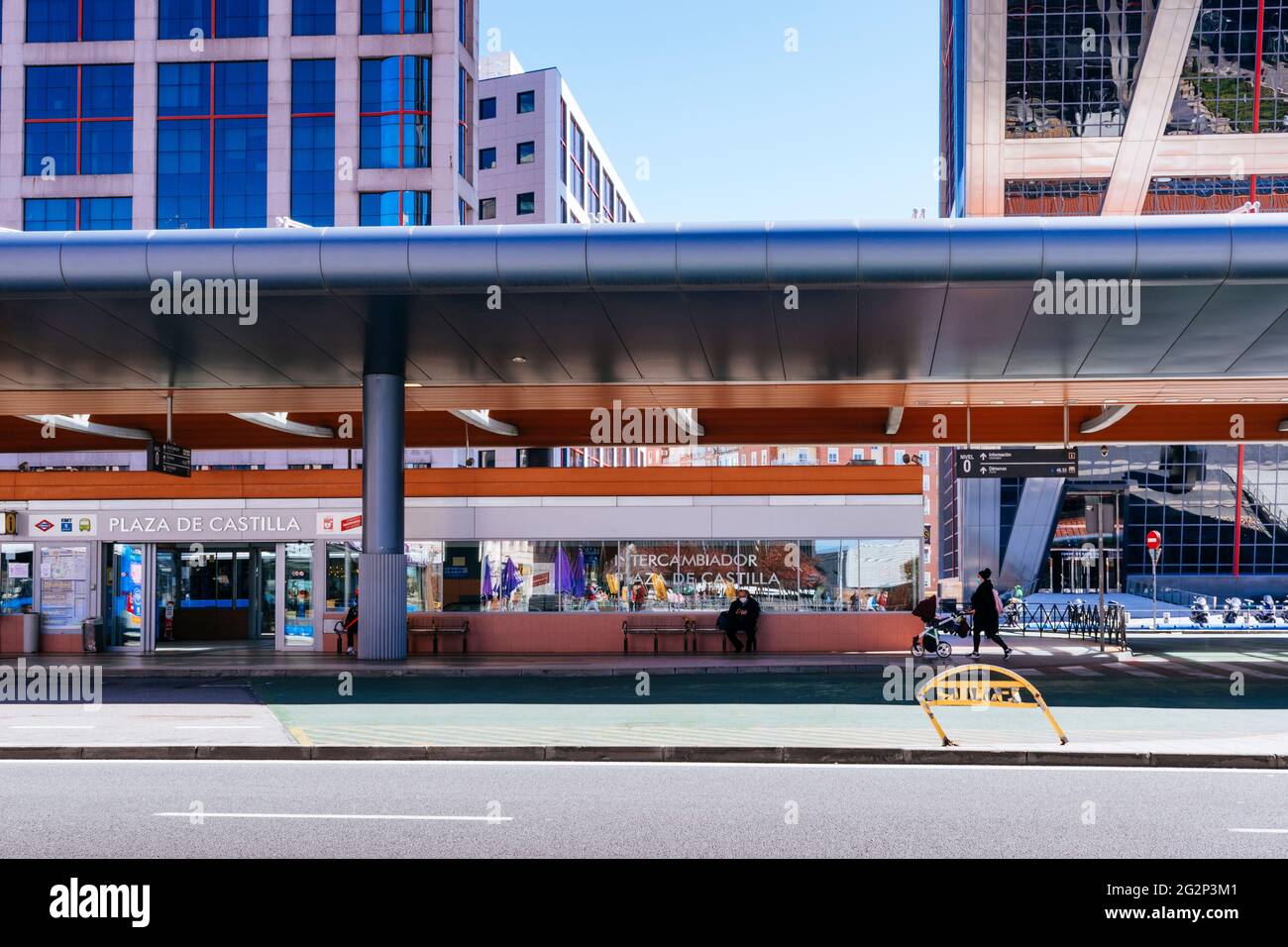 Transport hub of Plaza Castilla - Intercambiador Plaza de Castilla ...